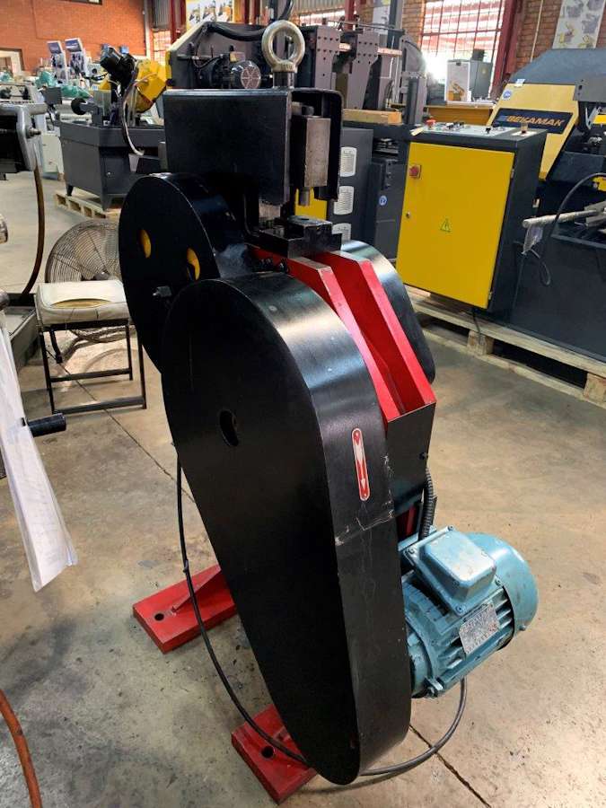 Used Machine - Germani QA32-8B Mechanical Cropper (11641) - TH Machine ...