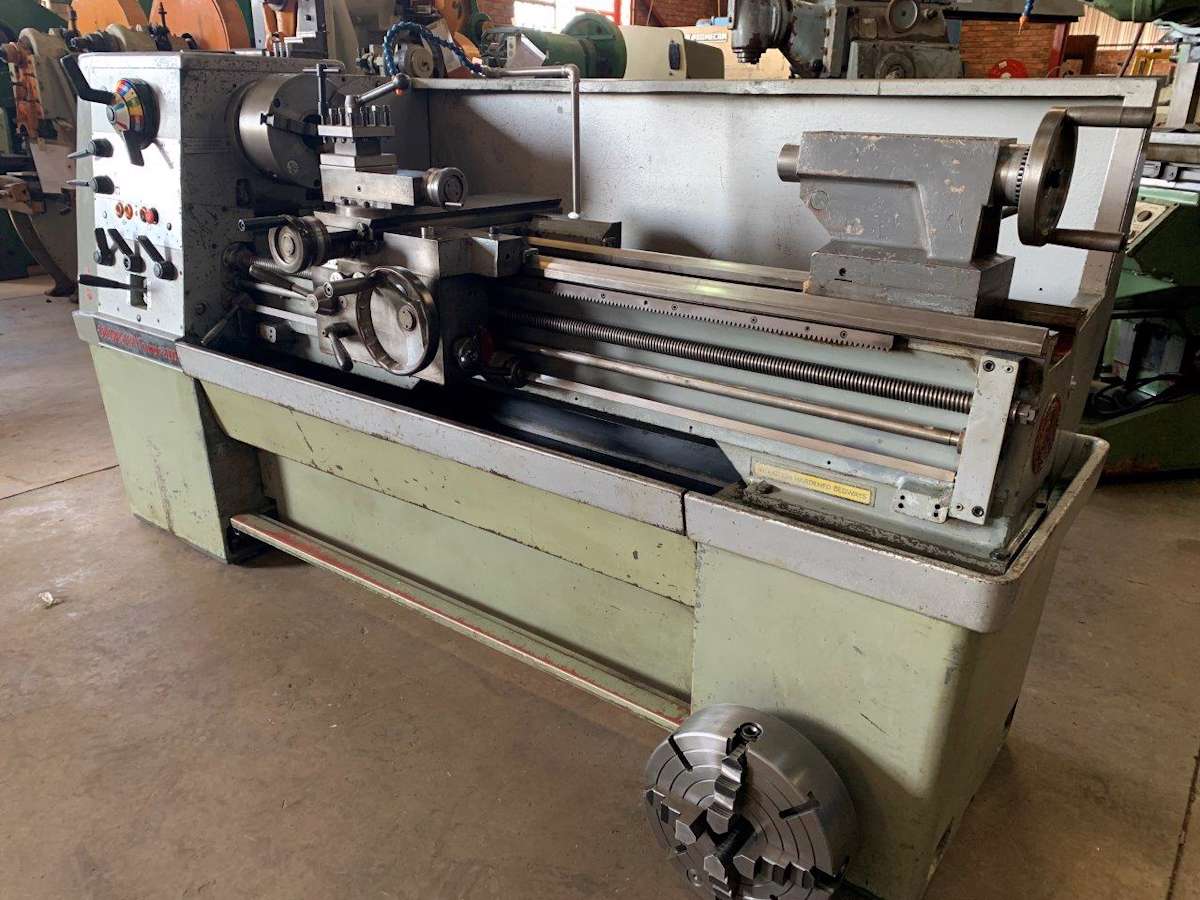 Used Machine - Colchester Triumph 2000 Centre Lathe (11409) - TH ...