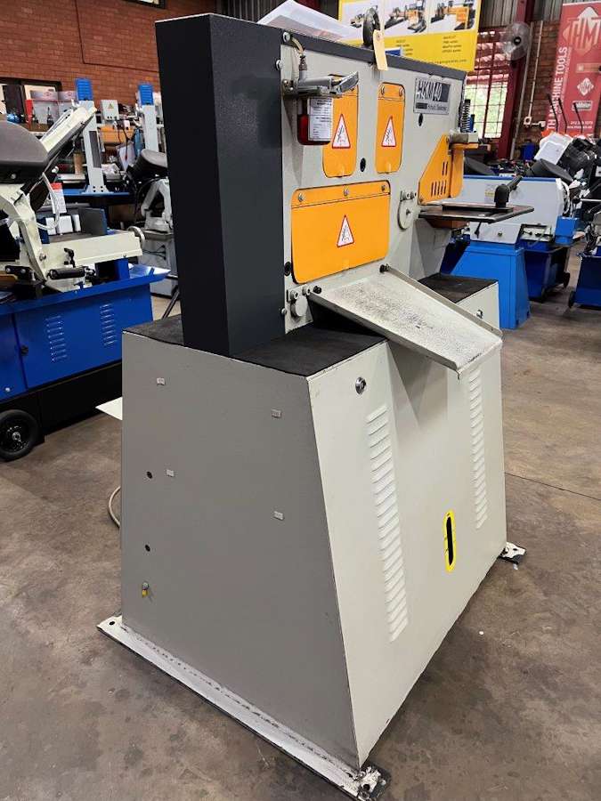 Used Machine - Sahinler HKM 40 Hydraulic Cropper (12522) - TH Machine Tools