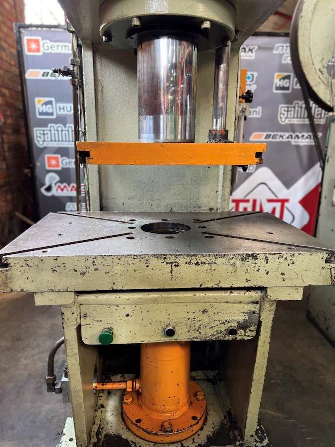 Used Machine - Audant T100 N Hydraulic C-Frame Press (12460) - TH ...