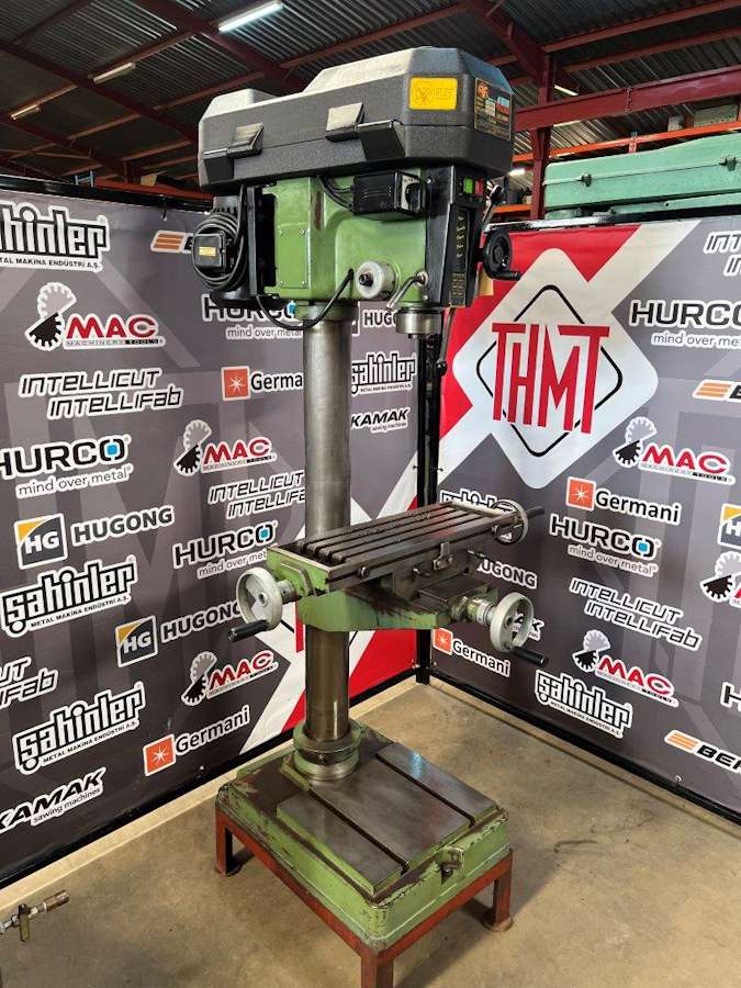 Used Machine - Rong Fu RF-400CPF Mill & Drill Milling Machine (12759 ...