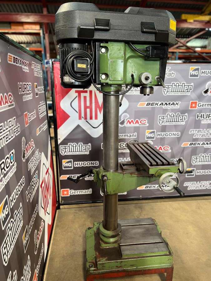 Used Machine - Rong Fu RF-400CPF Mill & Drill Milling Machine (12759 ...