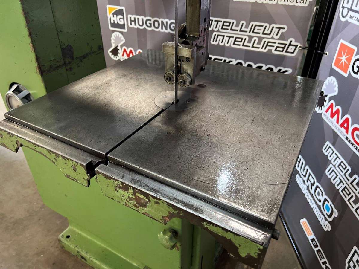 Used Machine - Kolle ST40 Vertical Band Saw (12519) - TH Machine Tools