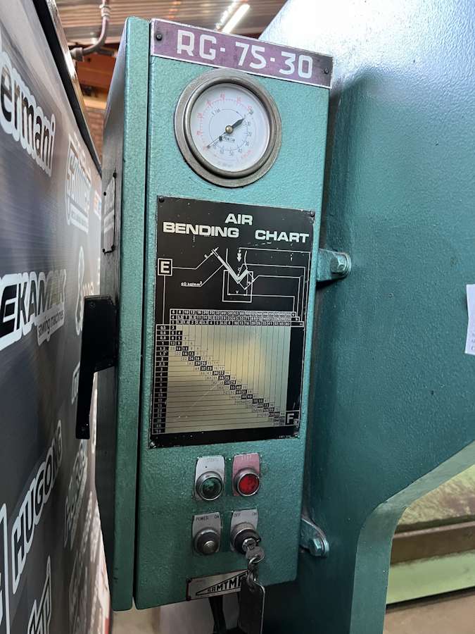 Used Machine - Promecam RG-75-30 Hydraulic Press Brake (12500) - TH ...