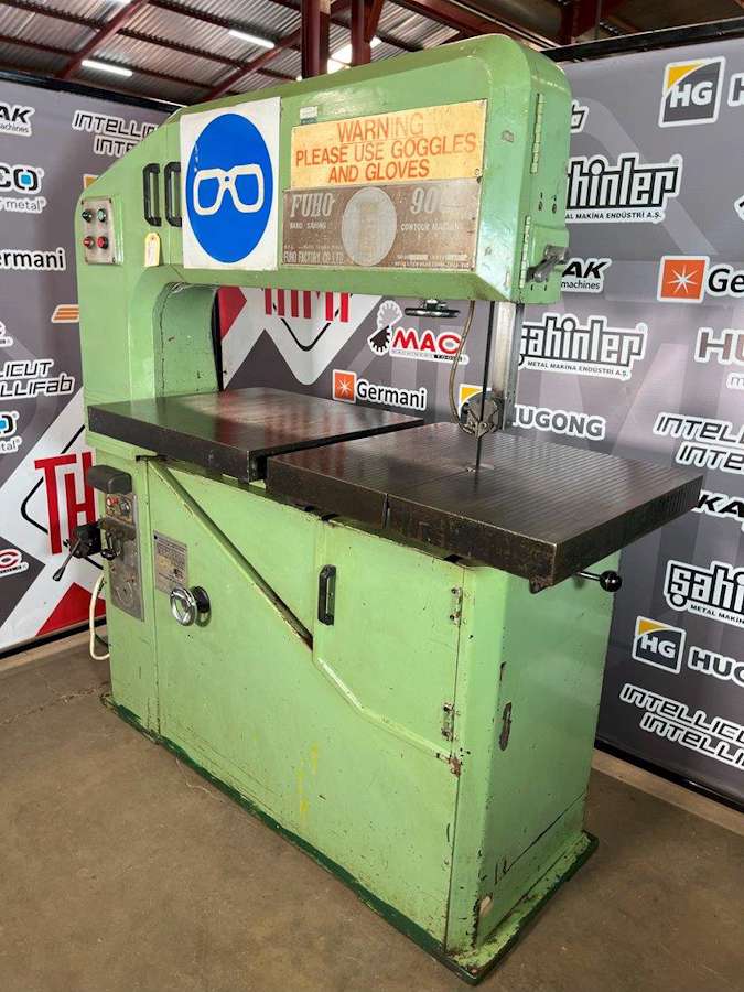 Used Machine - Fuho F-900 Vertical Band Saw (13271) - TH Machine Tools