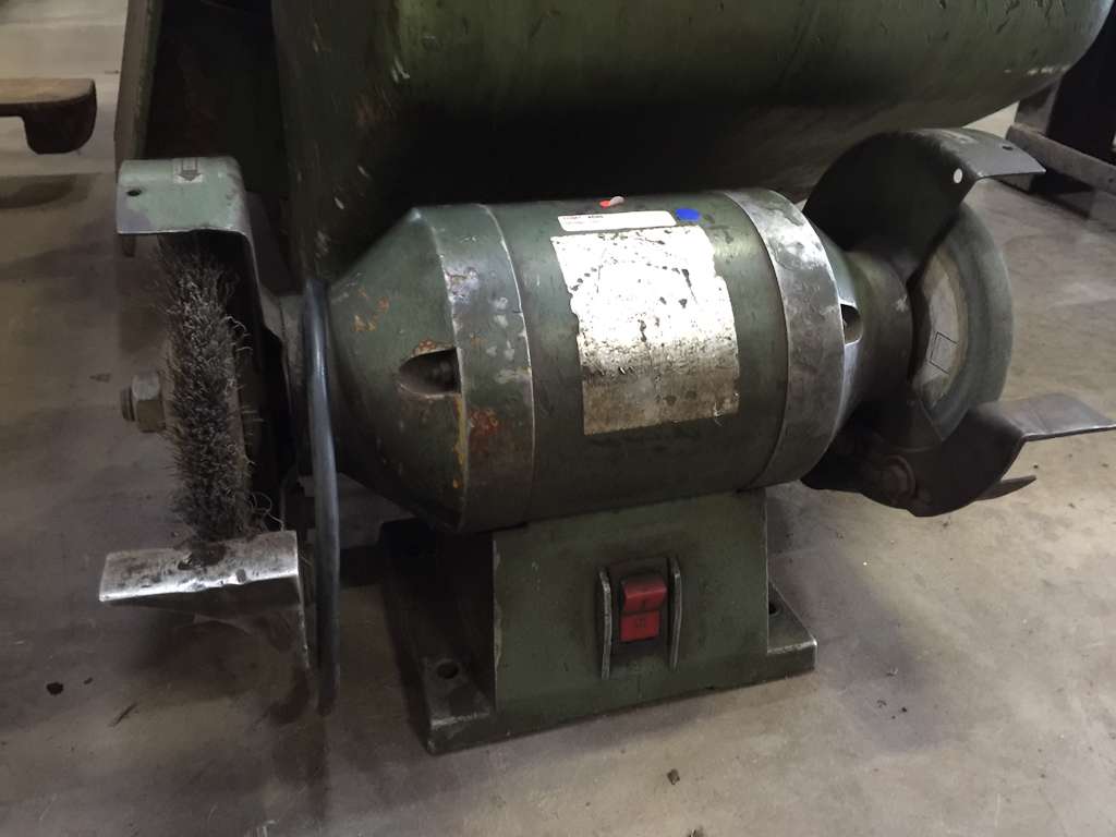 Used Machine - Grinder 150 Bench Grinder (4695) - TH Machine Tools