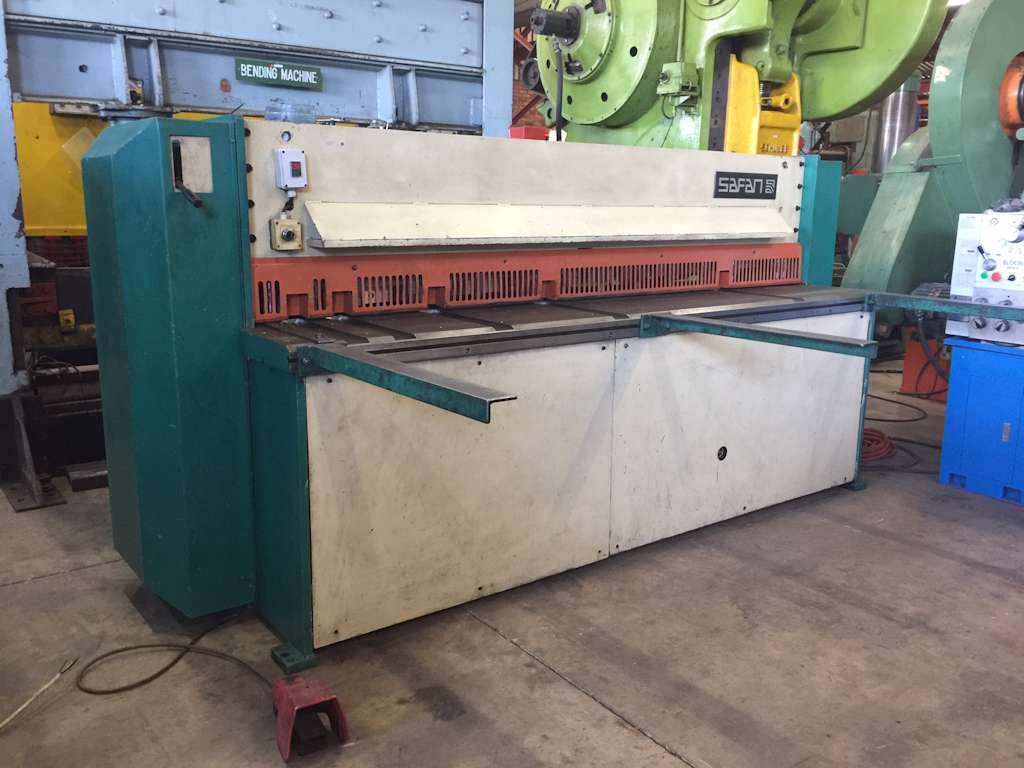 Used Machine - Safan 3/2500 Hydraulic Guillotine (5877) - TH Machine Tools