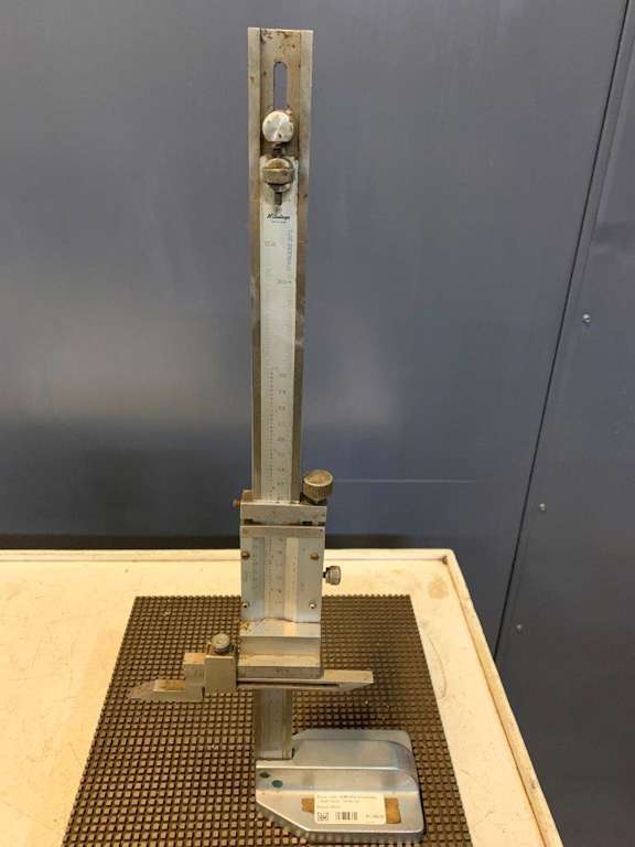 Used Tool - Mitutoyo 300mm Simple dial Height Gauge (9348) - TH Machine ...