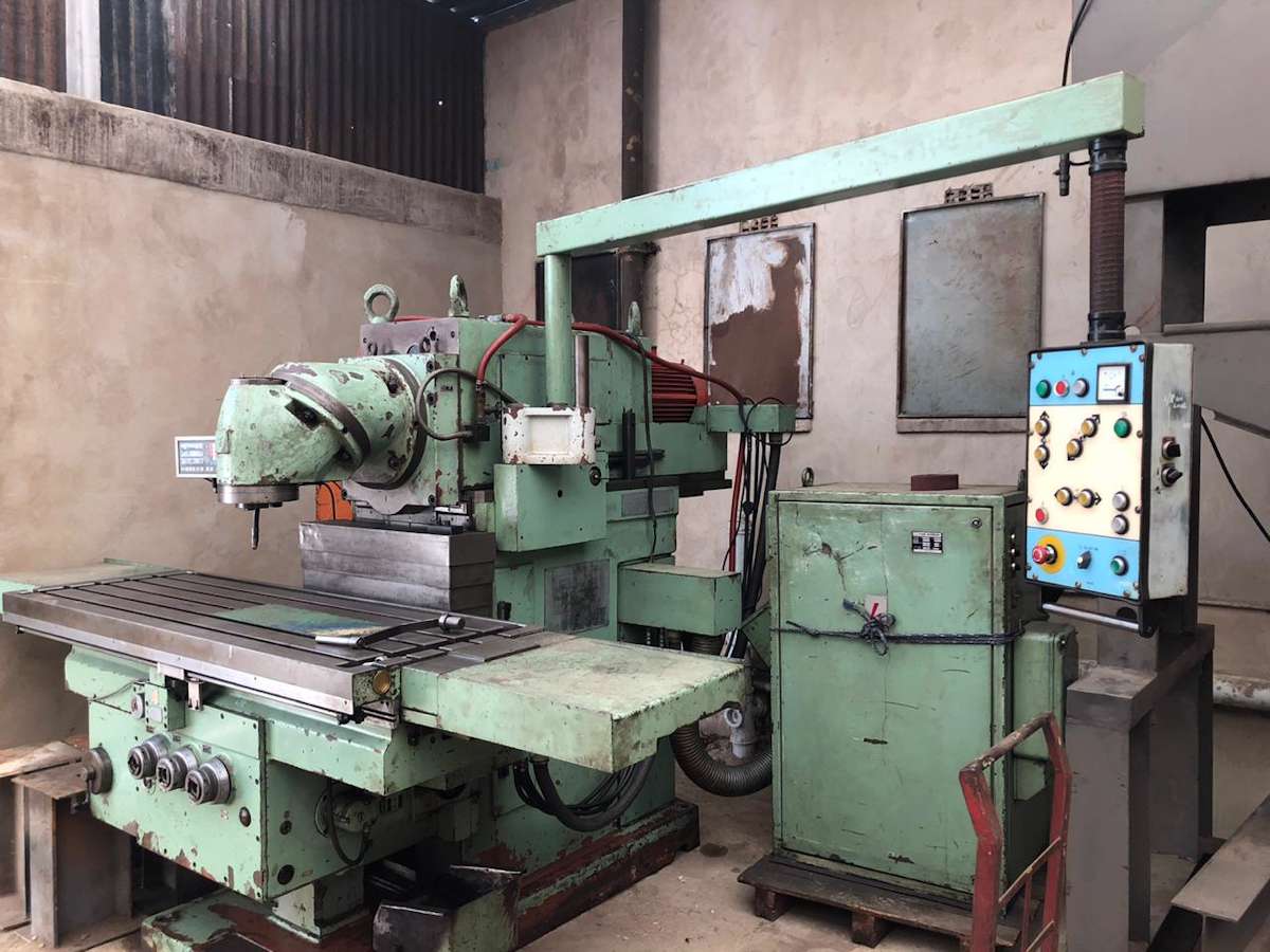 Used Machine - Tos FGSH-50 Universal Milling Machine (10798) - TH ...