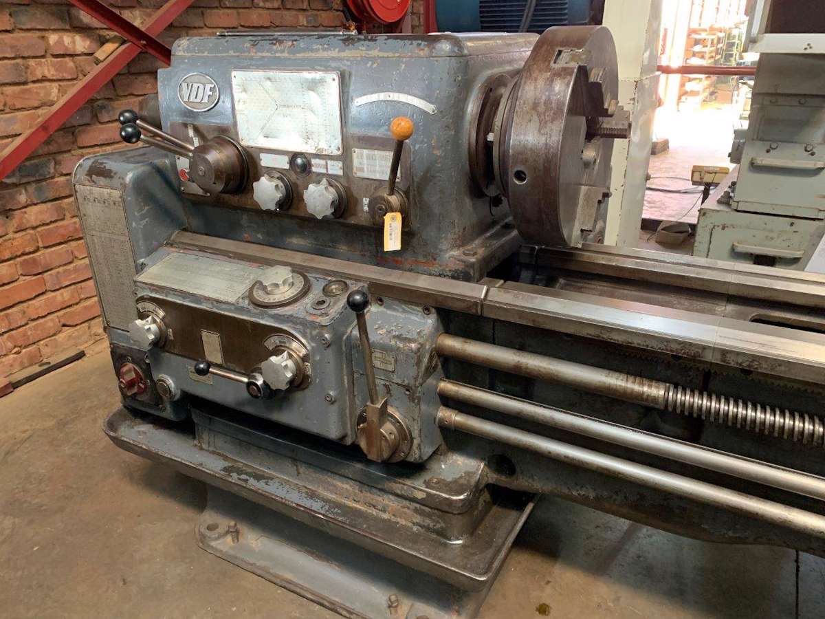Used Machine - VDF 2000/530 Centre Lathe (11529) - TH Machine Tools